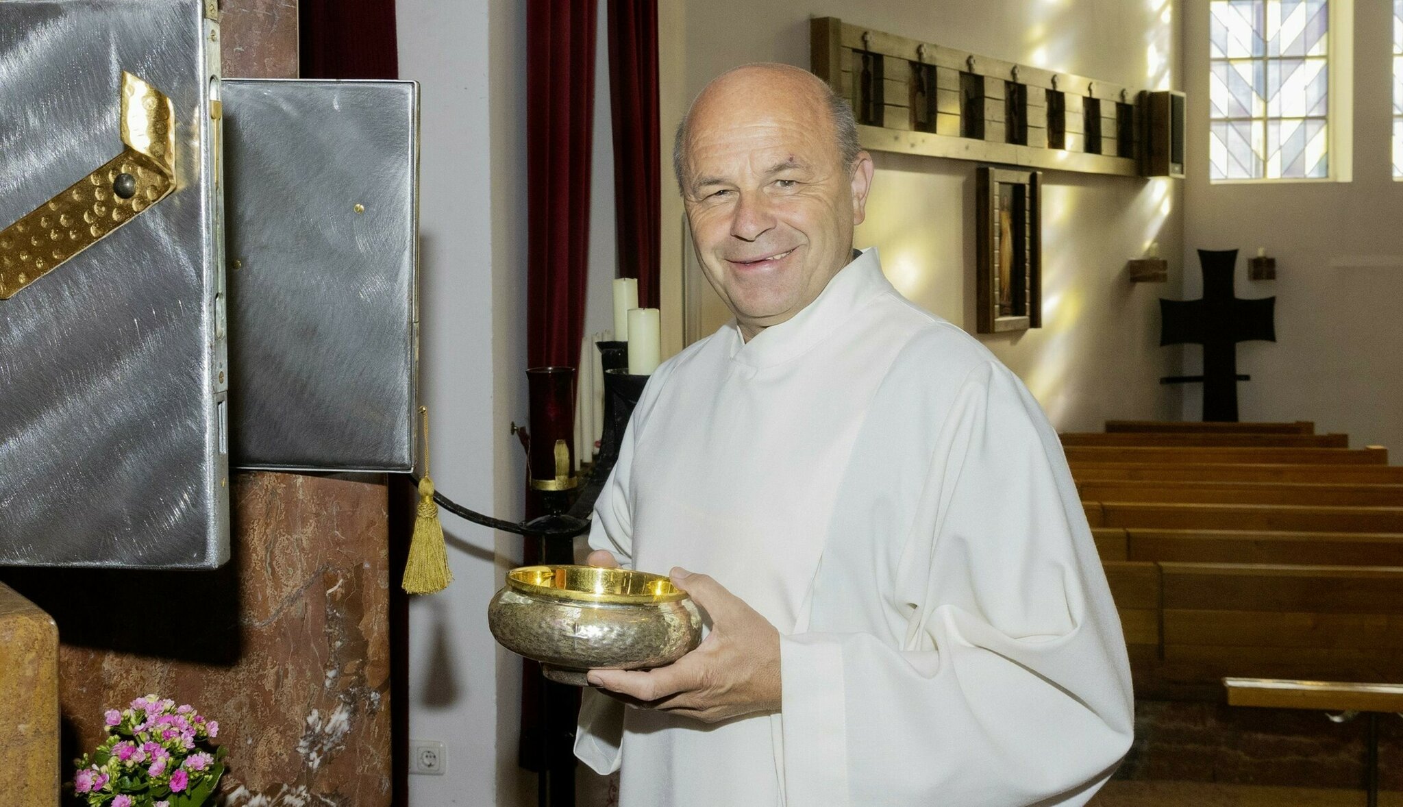 Zu Gast bei RADIO MARIA: Schiedsrichter Konrad Plautz zum Diakon geweiht - Landeck