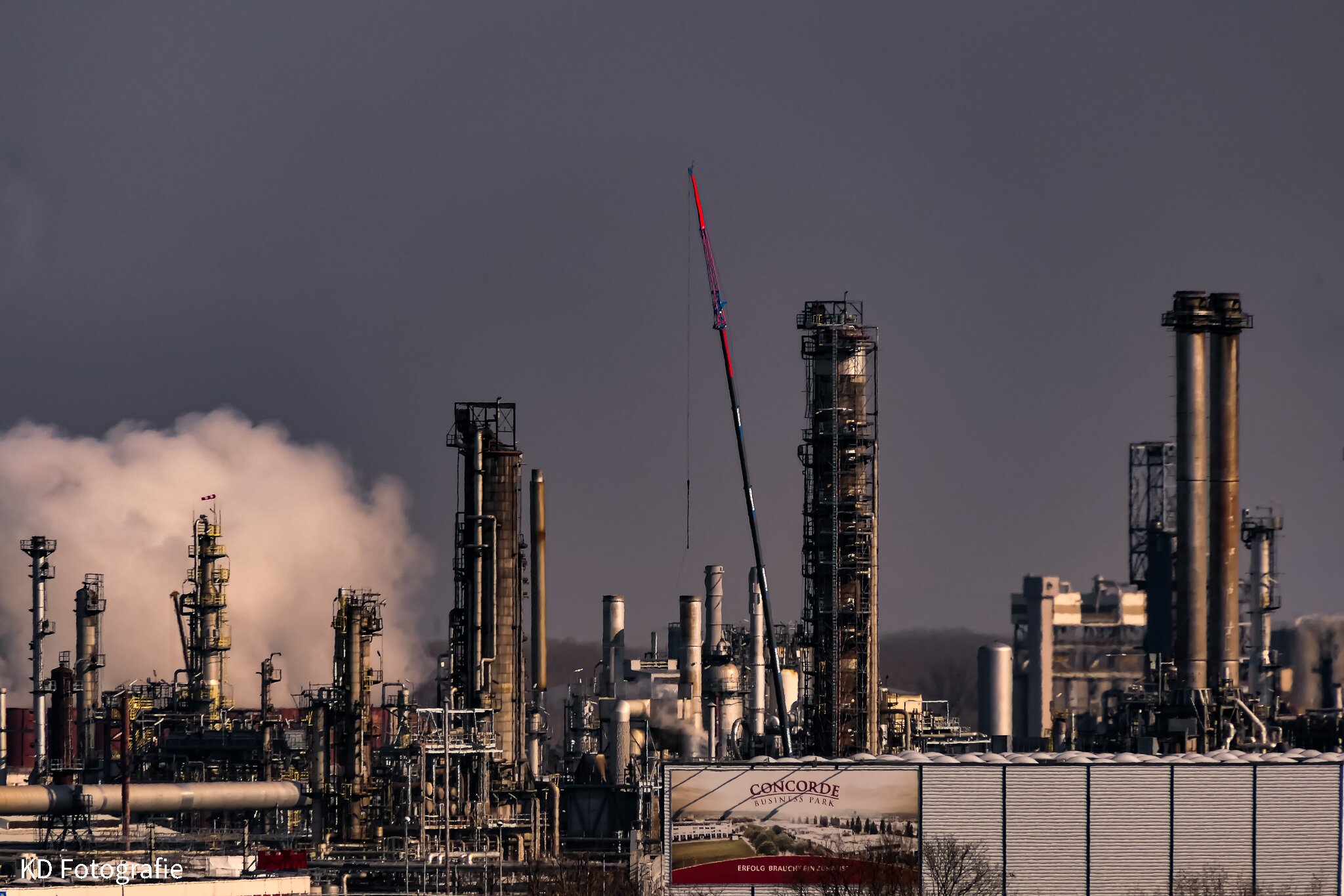 Insider berichtet: Bestätigter Brand in der OMV Raffinerie in Schwechat ...
