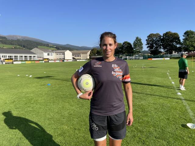 Helden des Alltags: Jugendfußballtrainerin: Im Einsatz für mehr ...