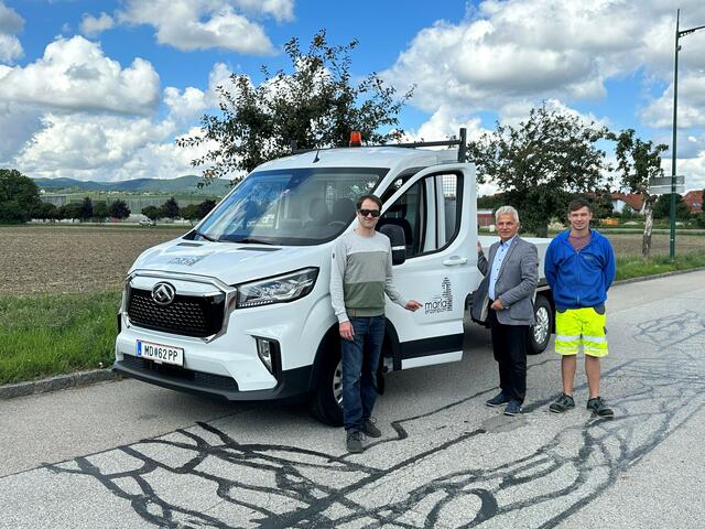 Maria Enzersdorf: Wirtschaftshof-Fuhrpark mit neuem Elektrofahrzeug ...