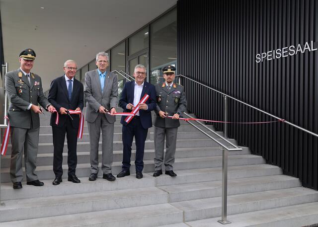 Gekocht wird regional und im Blackout-Fall autark: Regionalküche der Schwarzenbergkaserne ...