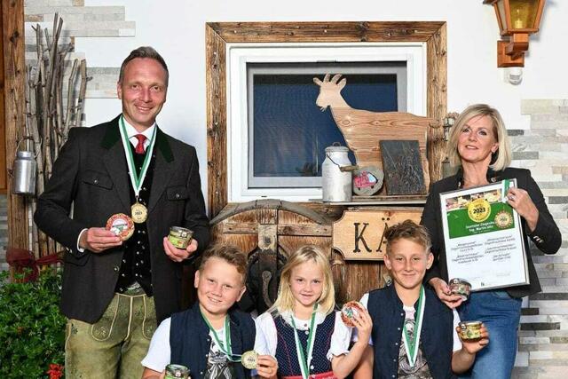 Gablern: Vier Mal Gold für Erzeugnisse vom Jauntaler Ziegenhof ...