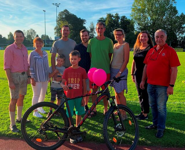 Jungen Generation Vitis: 180 Teilnehmer beim 22. Familienradwandertag ...