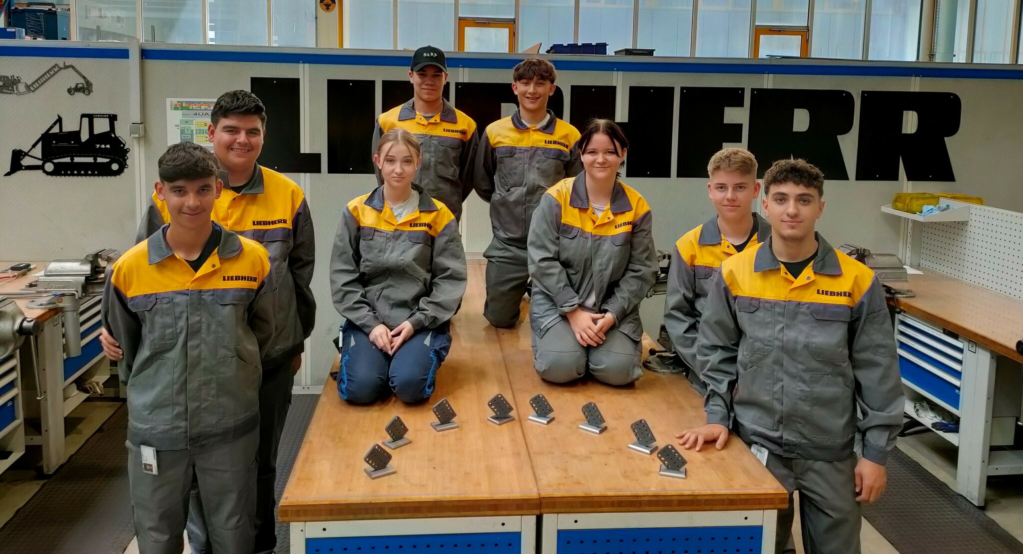 Liebherr in Telfs: Große Vielfalt bei Lehre - Telfs