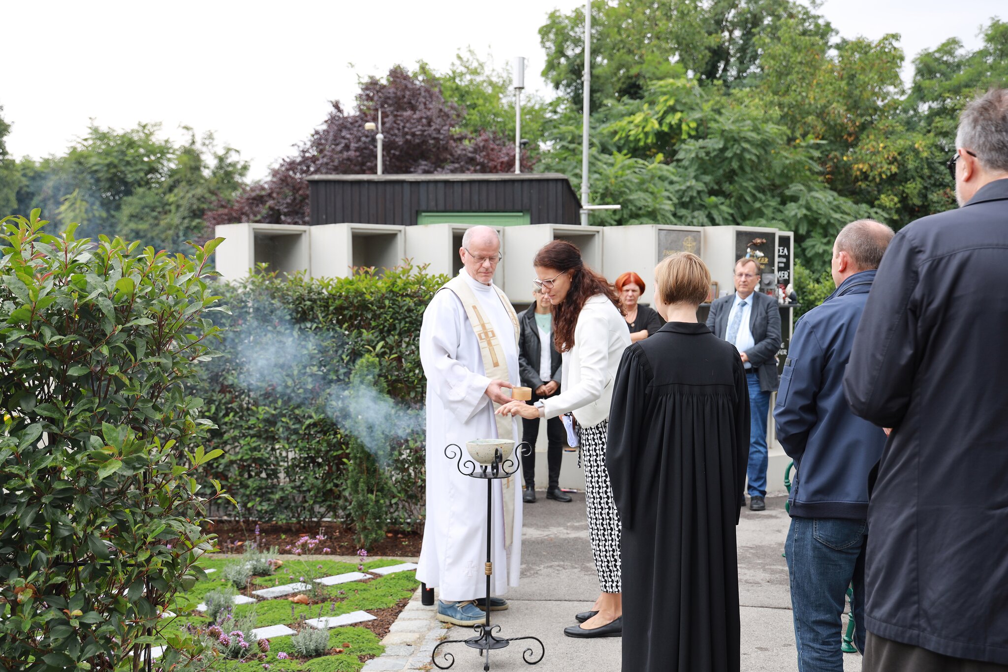 UK Tulln: Eröffnung der Gedenk- und Grabstätte für Sternenkinder - Tulln