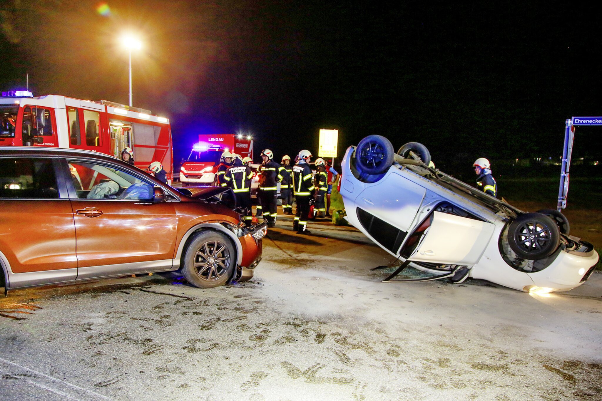 Verkehrsunfall: Zwei verletzte Frauen in Lengau - Braunau