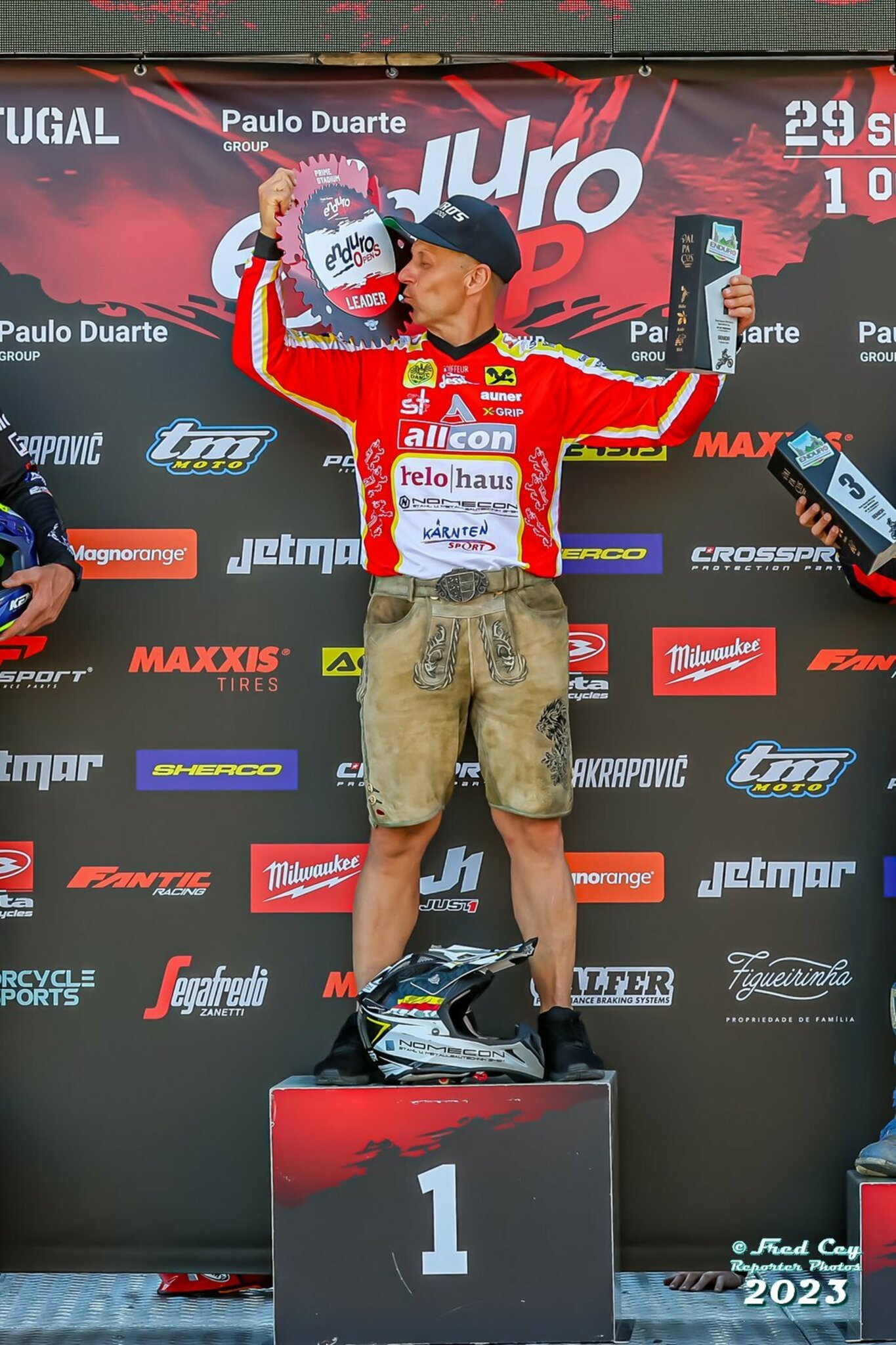 Enduro-Löwe ist Weltmeister: Werner Müller holt sich Gold in Portugal ...