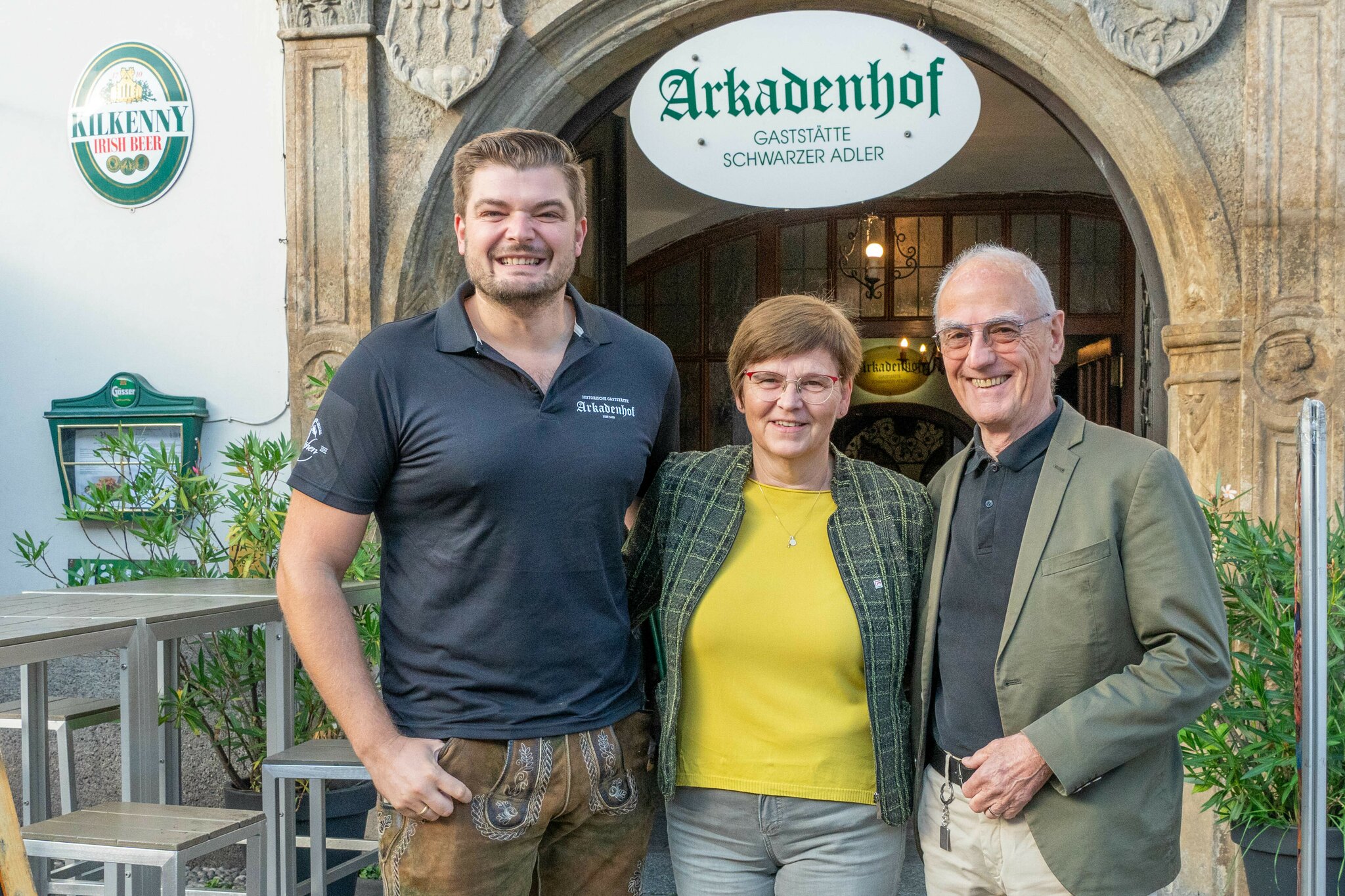 Wirtschaftsfrühstück im Arkadenhof: Mit frischem Wind und altem Charme ...