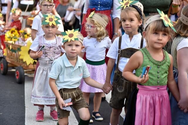 Gemeinsamer Geist: Das war das Hopfen- und Weinlesefest am Leutschacher ...