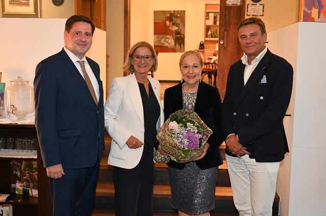 Tag der offenen Tür zum Jubiläum: Ein Jahrhundert Sommerarena Baden - Baden