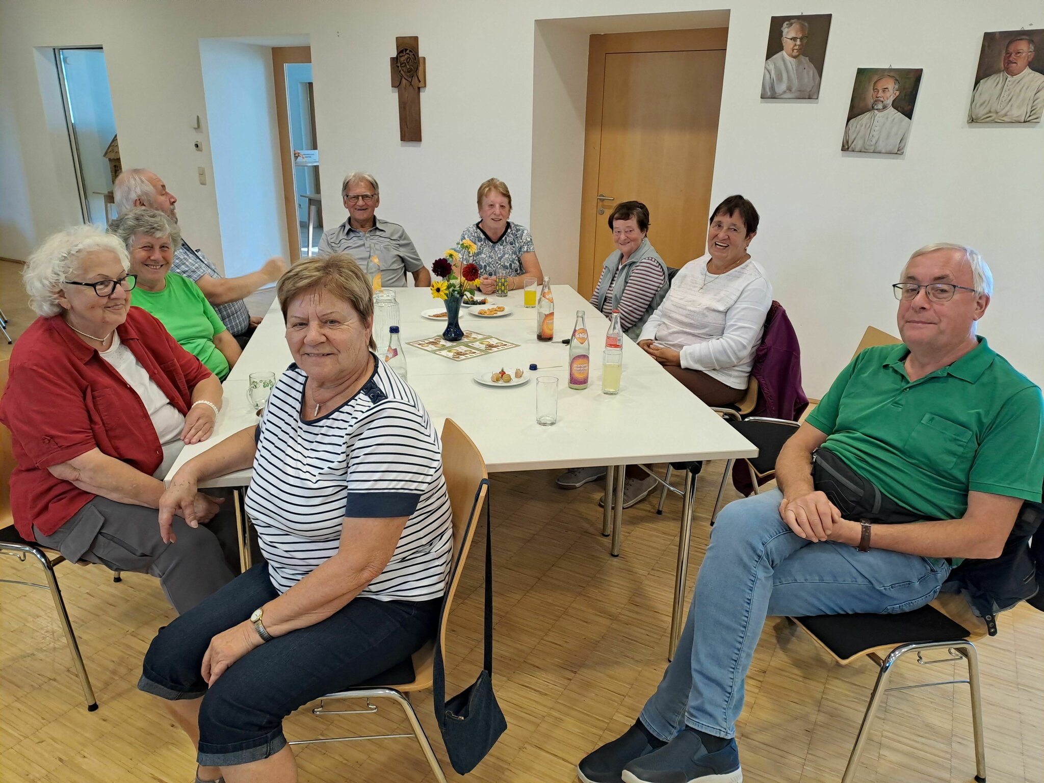 Gelungener Start: Nachmittagskaffee "Wocha teiln" kam bei Klaffeggern ...