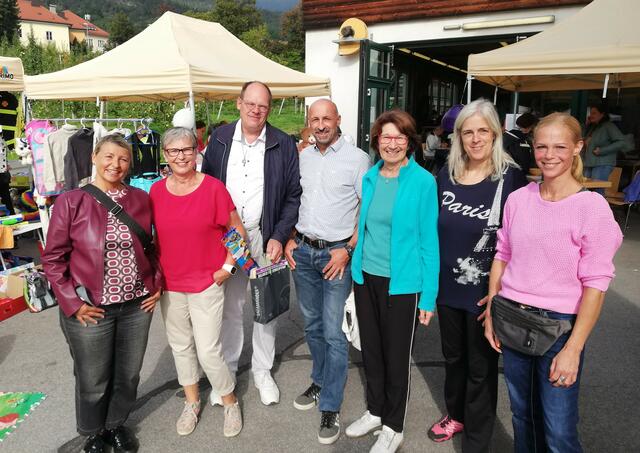 LLA Imst: Kinderflohmarkt mit Repair-Cafè von Kindern für Kinder - Imst