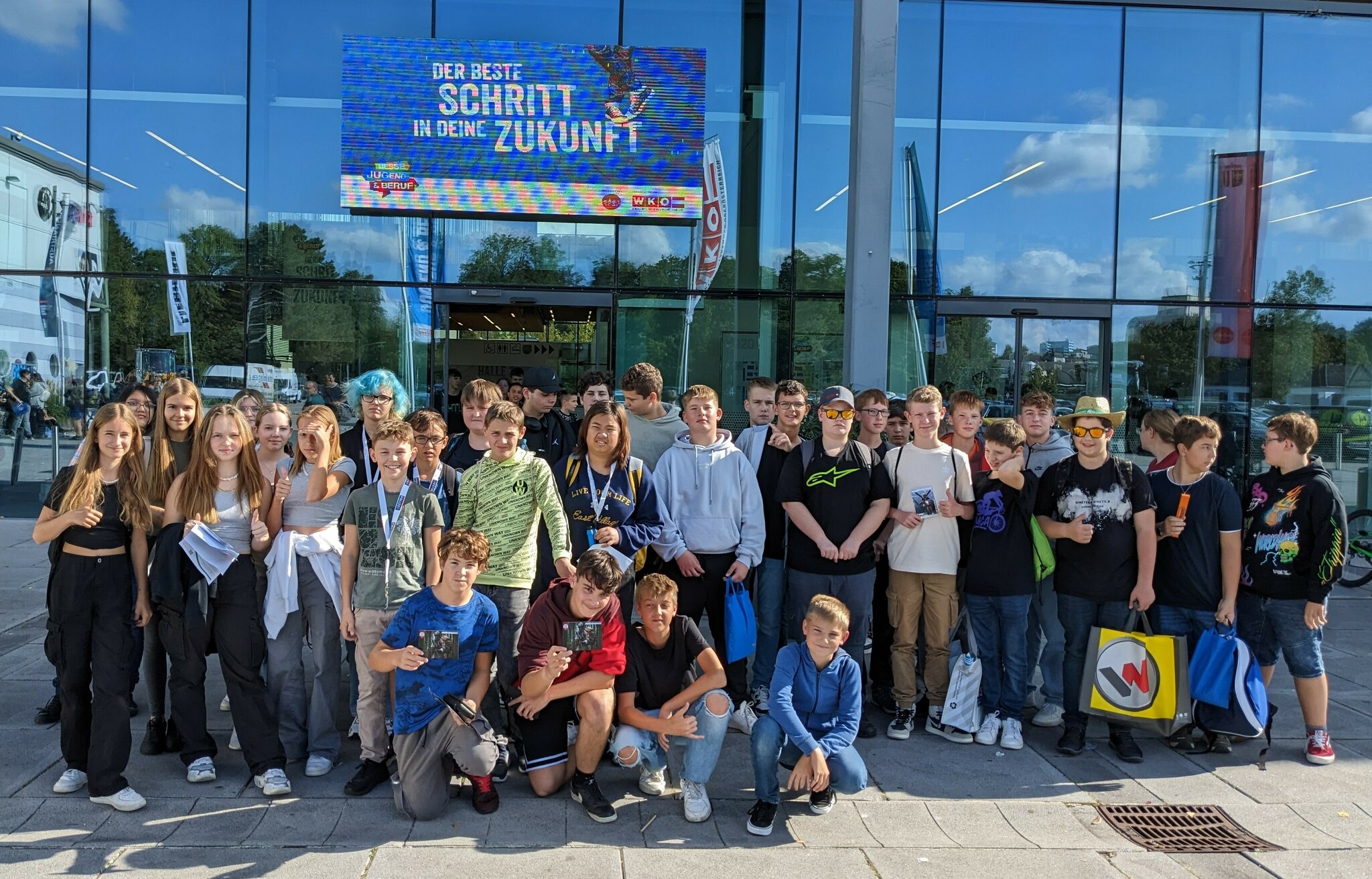 SMS Schubertviertel: Schüler:innen erkundeten Berufswelt in Wels - Enns