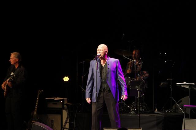 Feiert 70. Geburtstag auf der Bühne: Alexander Goebel im Interview - St ...