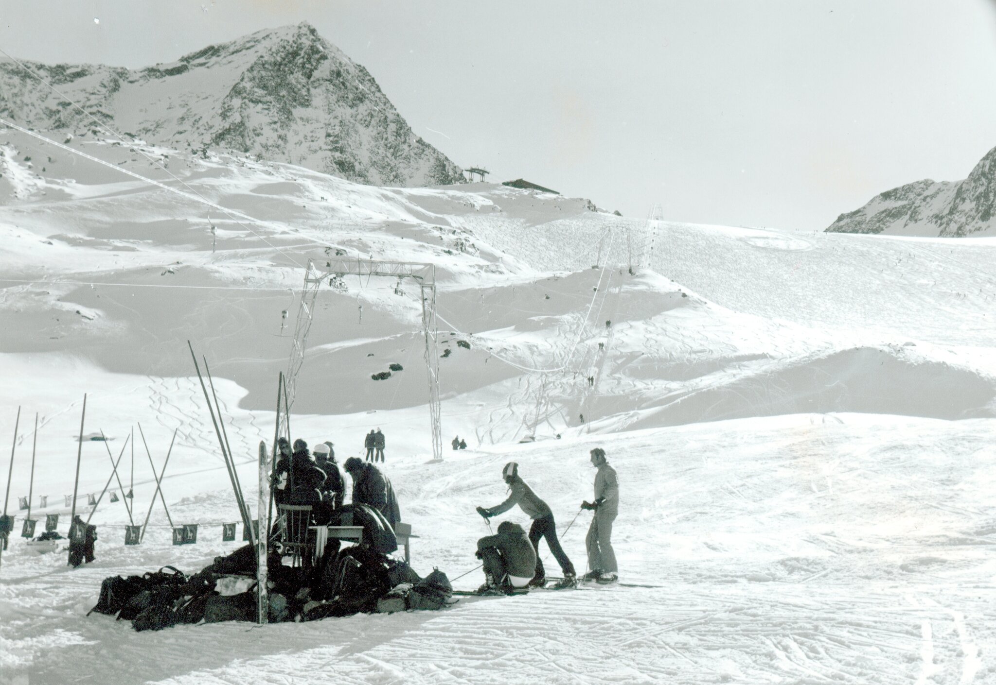 Touristisches Zugpferd im Tal: 50 Jahre Stubaier Gletscherskigebiet ...