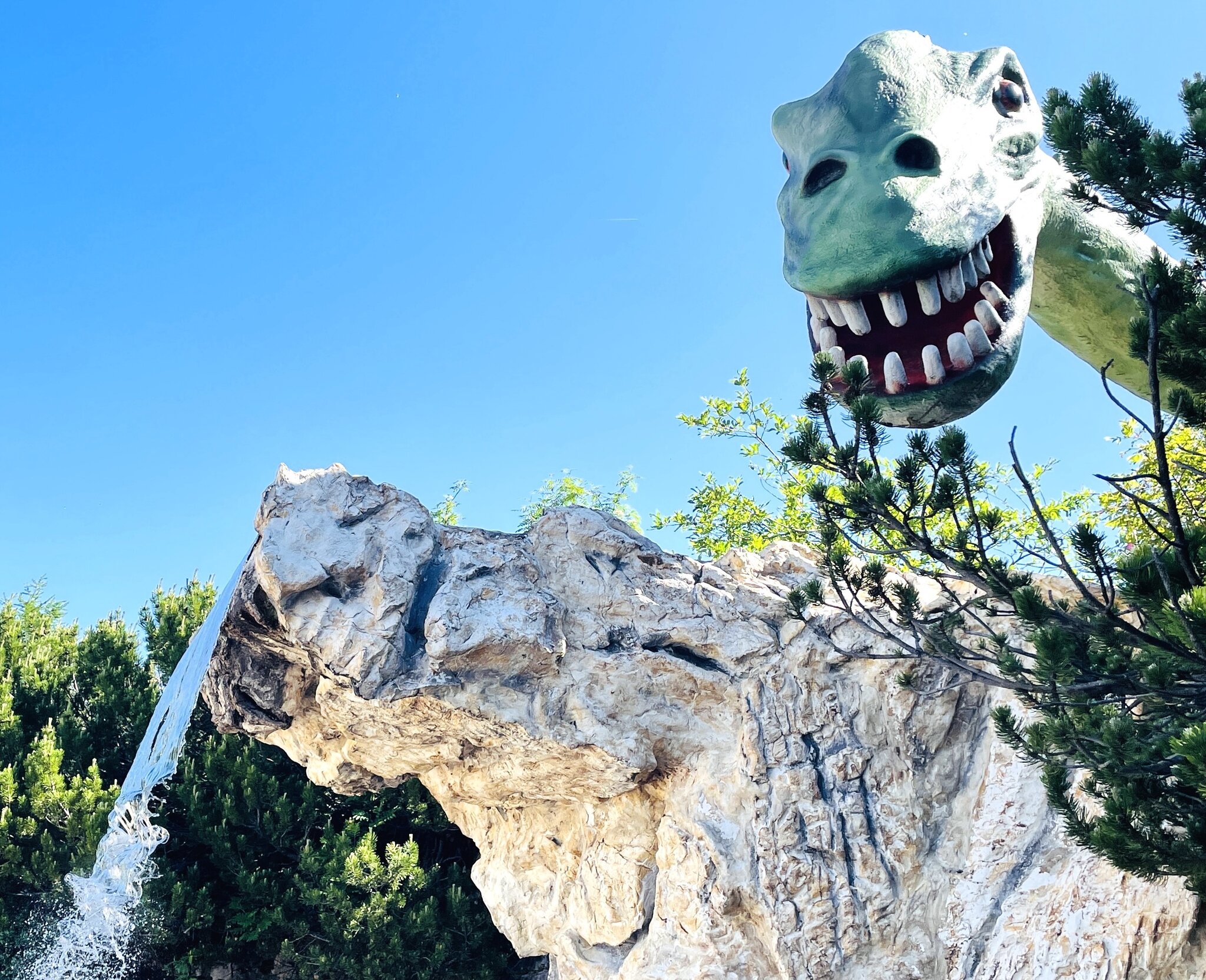 Ausflugstipps, Triassic Park: Triassic Park rangiert bei Suchportal in ...
