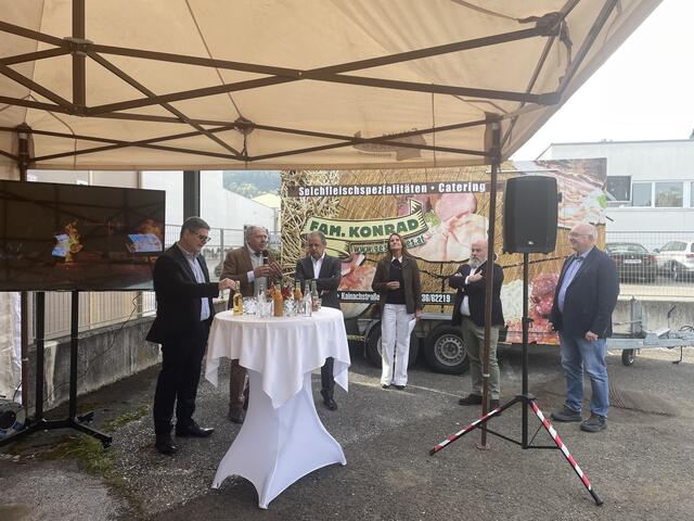 Meilenstein für Voitsberger Firma: Technoglas eröffnete neuen Werk-Shop ...