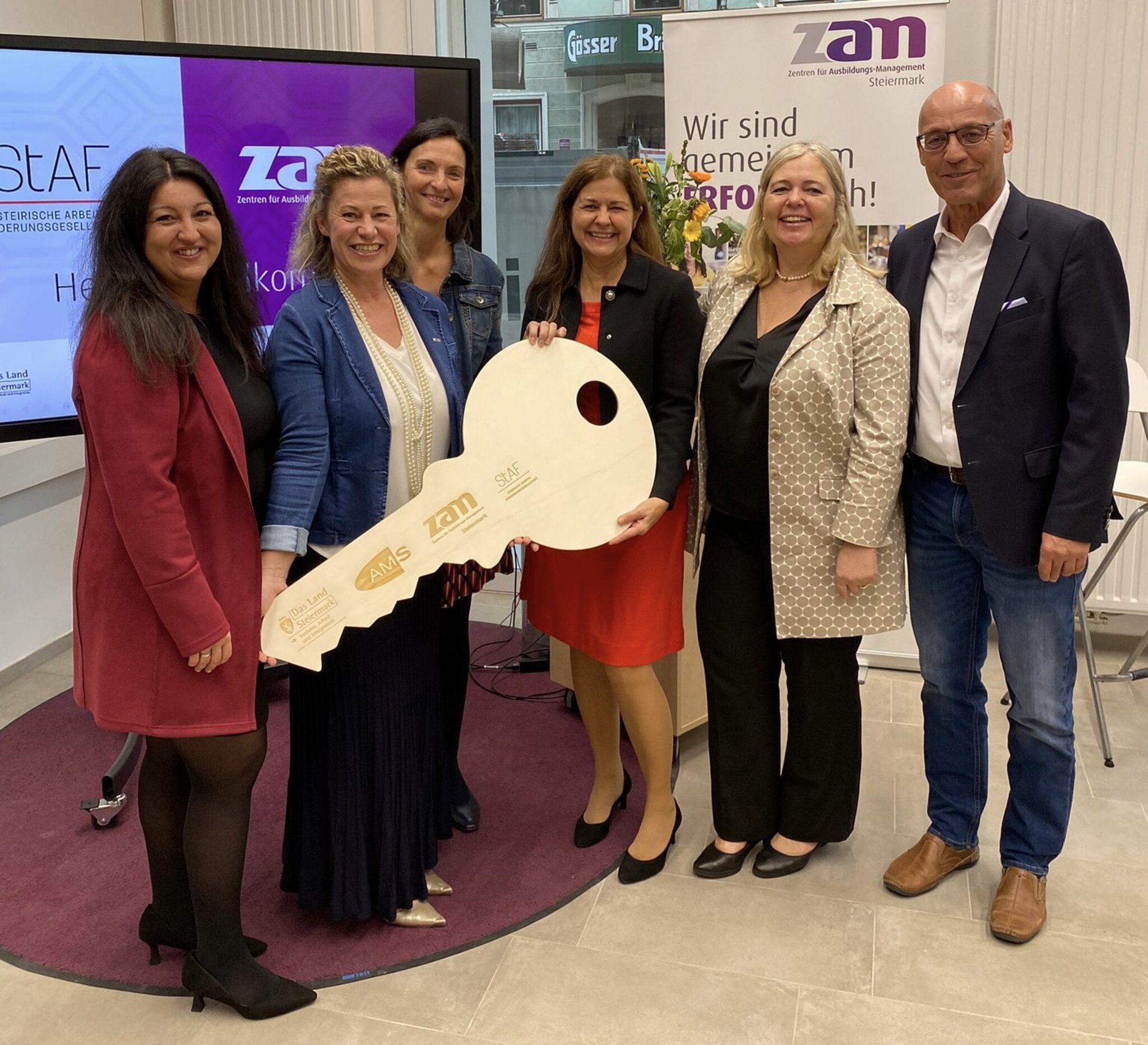 zam und StAF: Neues Zentrum für steirischen Arbeitsmarkt eröffnet - Graz