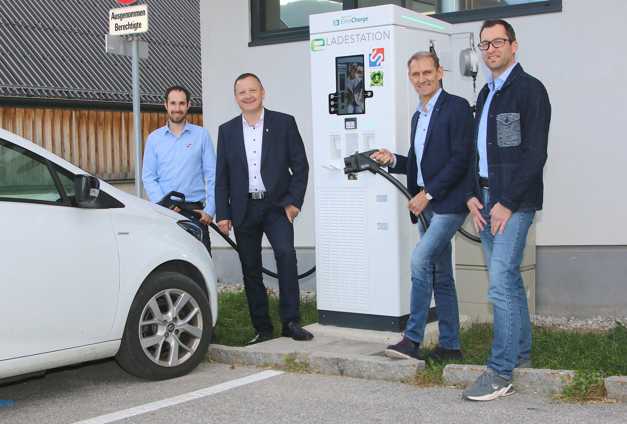 Vomp: Neuer SUPER CHARGER in Vomp - Schwaz