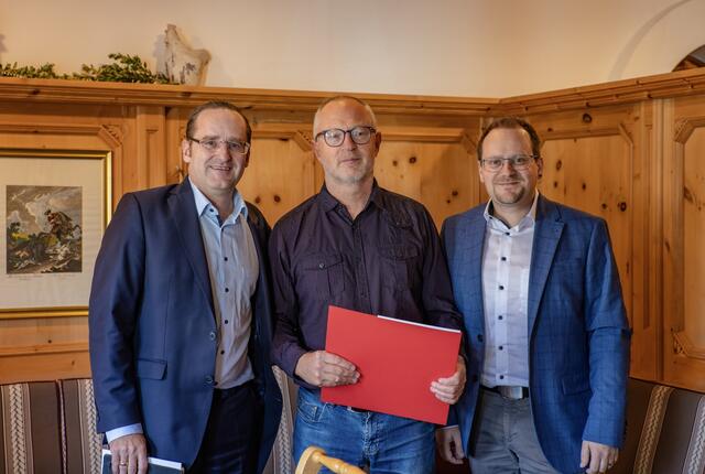 Zeit "Danke" zu sagen: Multivac ehrte langjährige Mitarbeitende - Reutte
