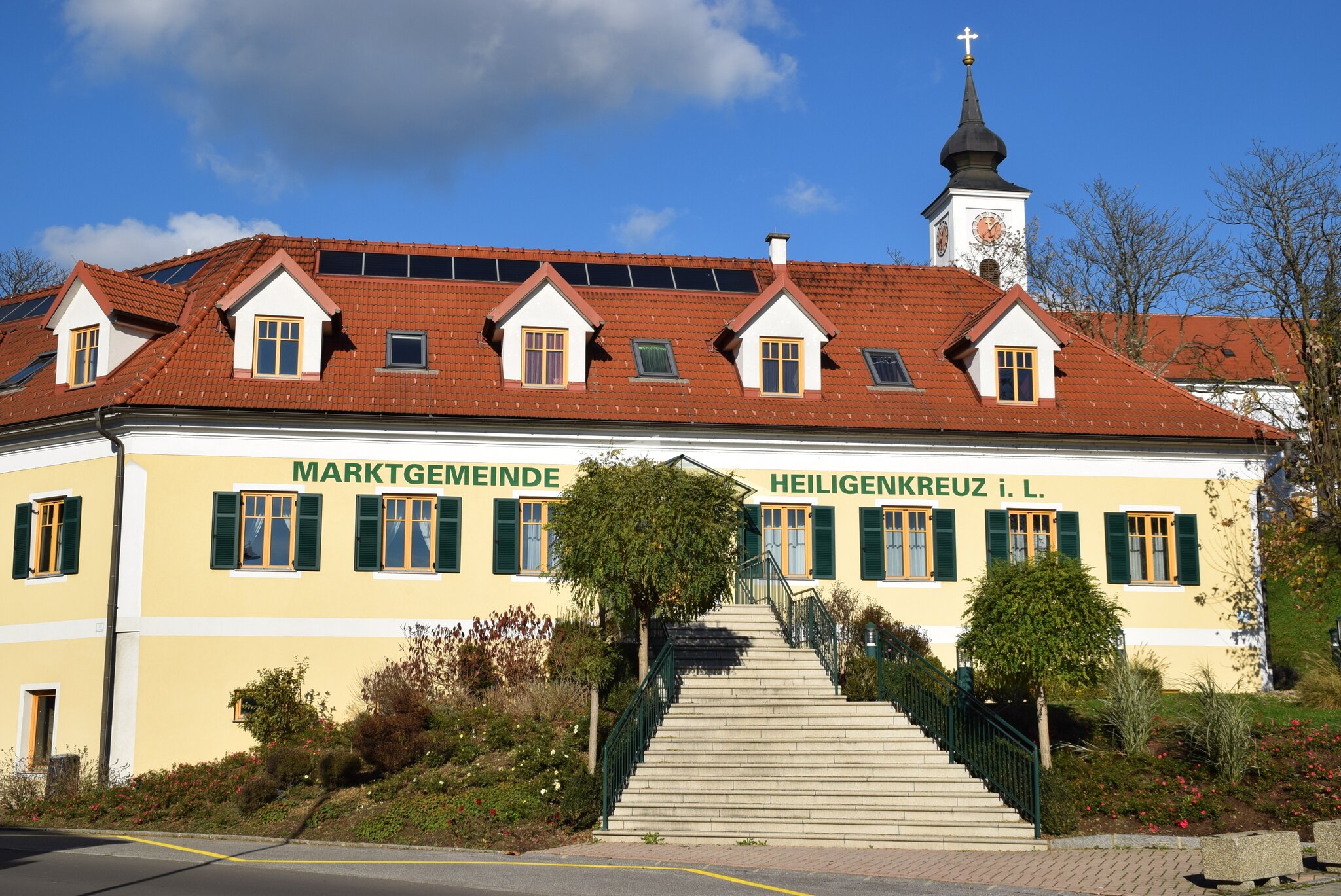Außensanierung: Gemeindeamt Heiligenkreuz soll bald in neuem Glanz erstrahlen - Jennersdorf