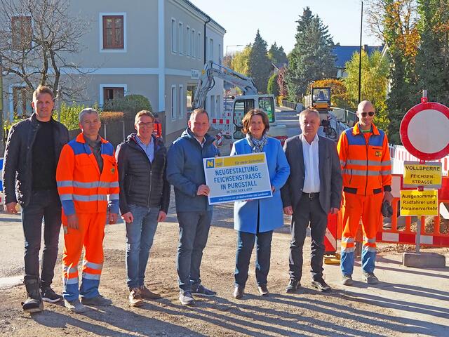 NÖ Straßendienst: Fahrbahn der Feichsenstraße in Purgstall wird saniert ...