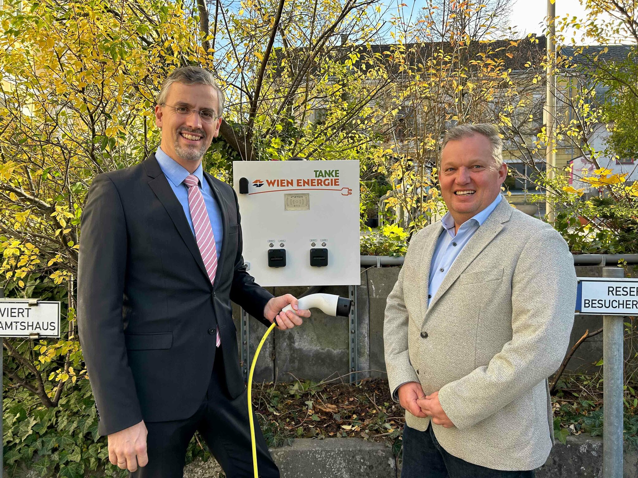 E-Mobilität: Neue Elektroladesäule beim Amtshaus Kritzendorf ...