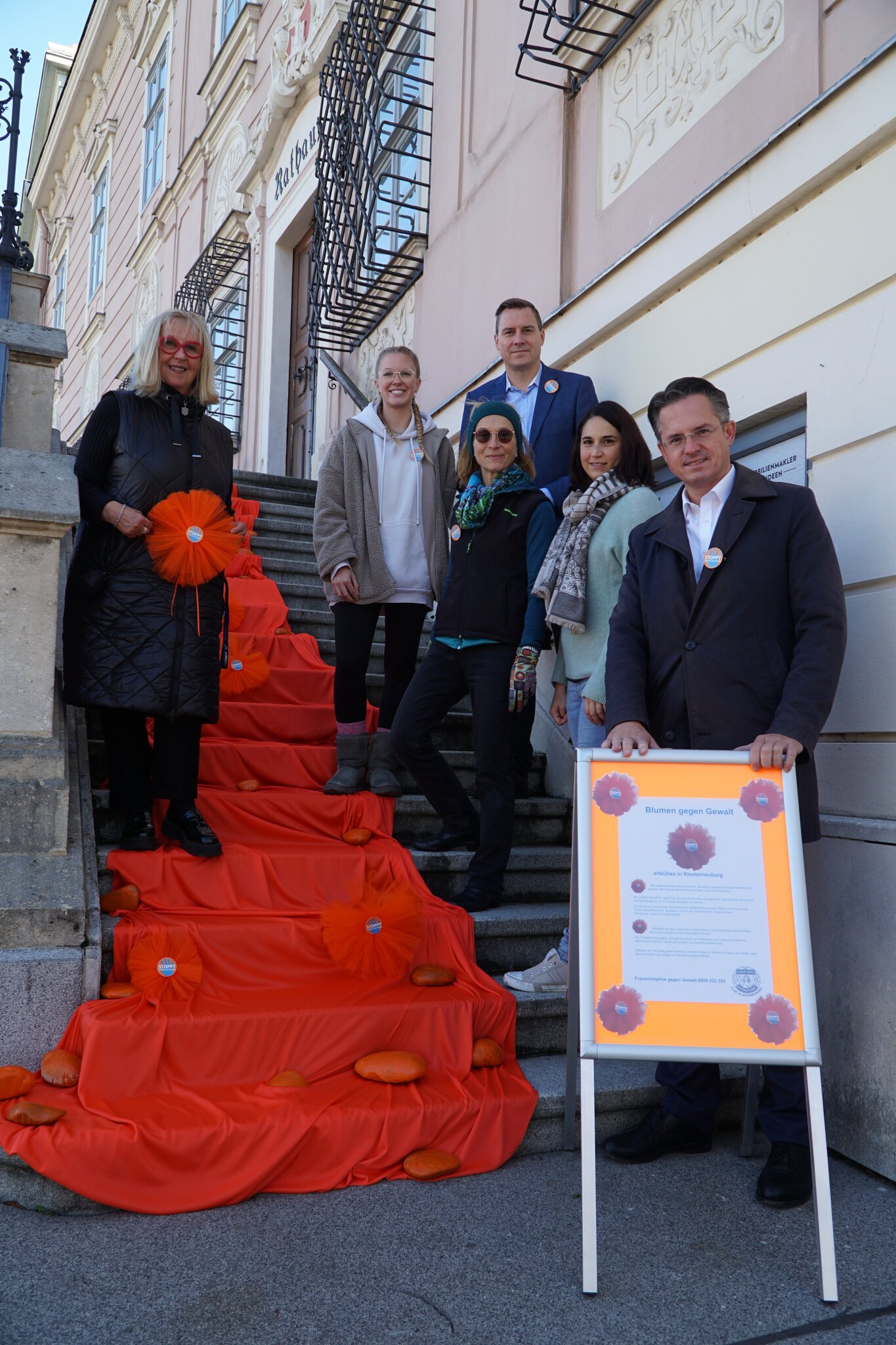Orange the World: Auch Klosterneuburg tritt gegen Gewalt an Frauen auf ...