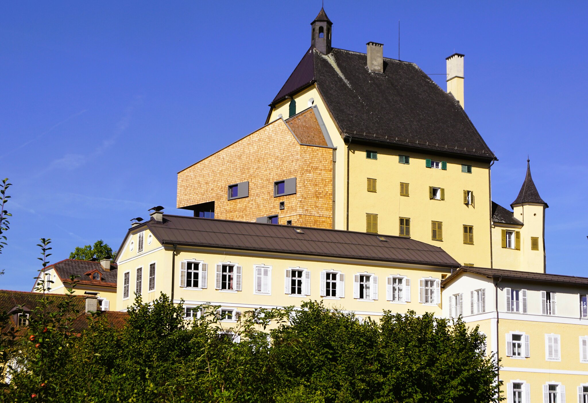 Schloss Goldenstein Elsbethen: Puch zahlt beim Umbau Schloss ...