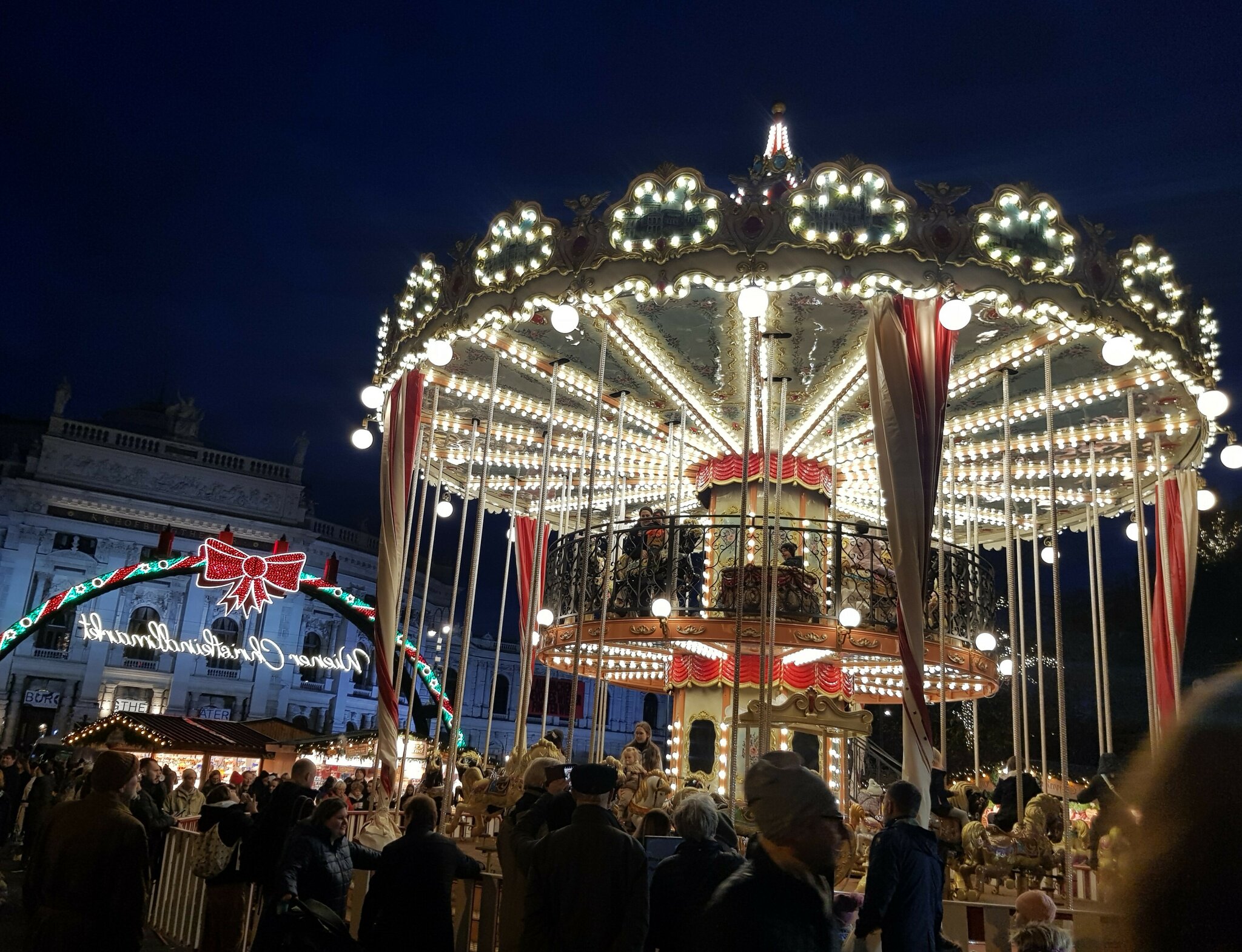 Wiener Spaziergänge: Ein Ringelspiel mehr... - Favoriten