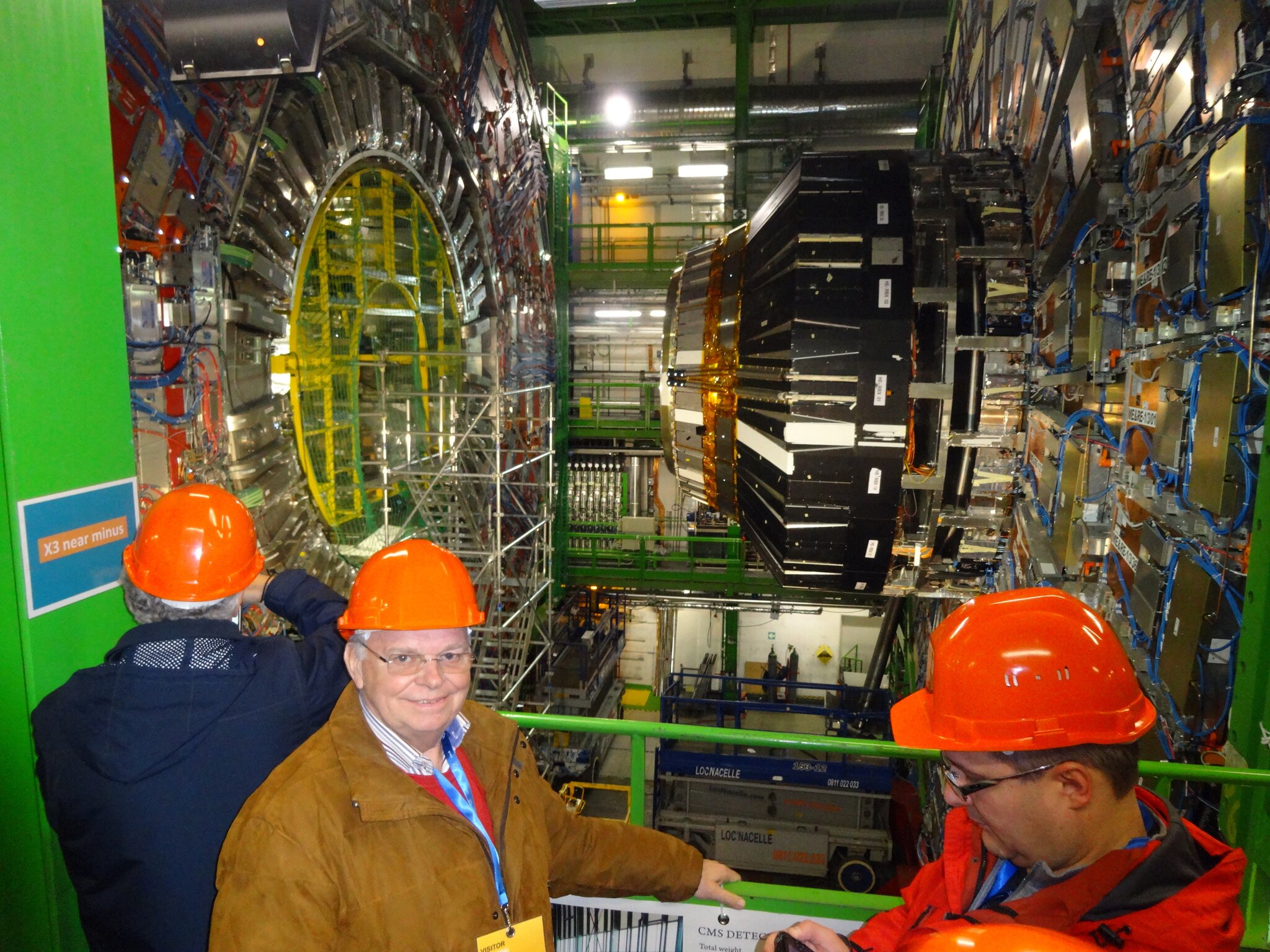Besuch beim Forschungszentrum CERN: eine Fahrt mit physikalischem Mehrwert - Wels & Wels Land