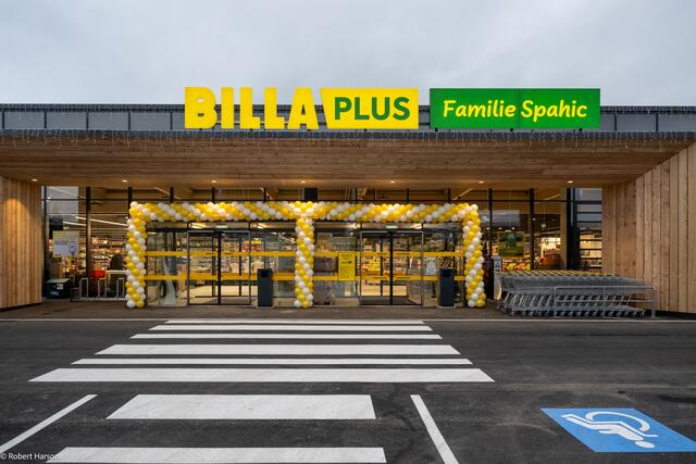 In Pottendorf: Emir Spahic ist erster Billa Plus Kaufmann Österreichs ...