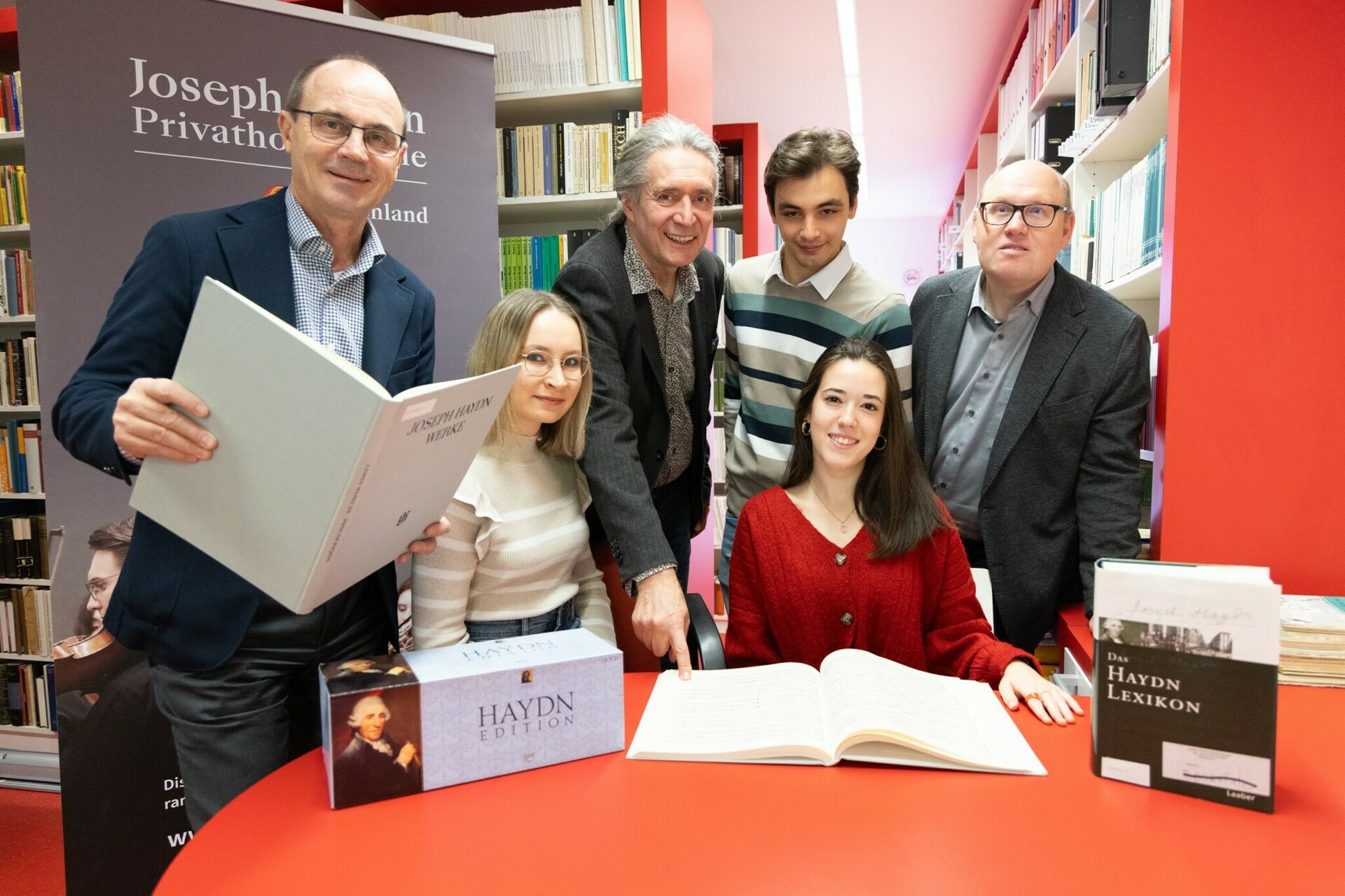 JHP Eisenstadt: Erasmus-Studenten sorgen für internationales Flair ...