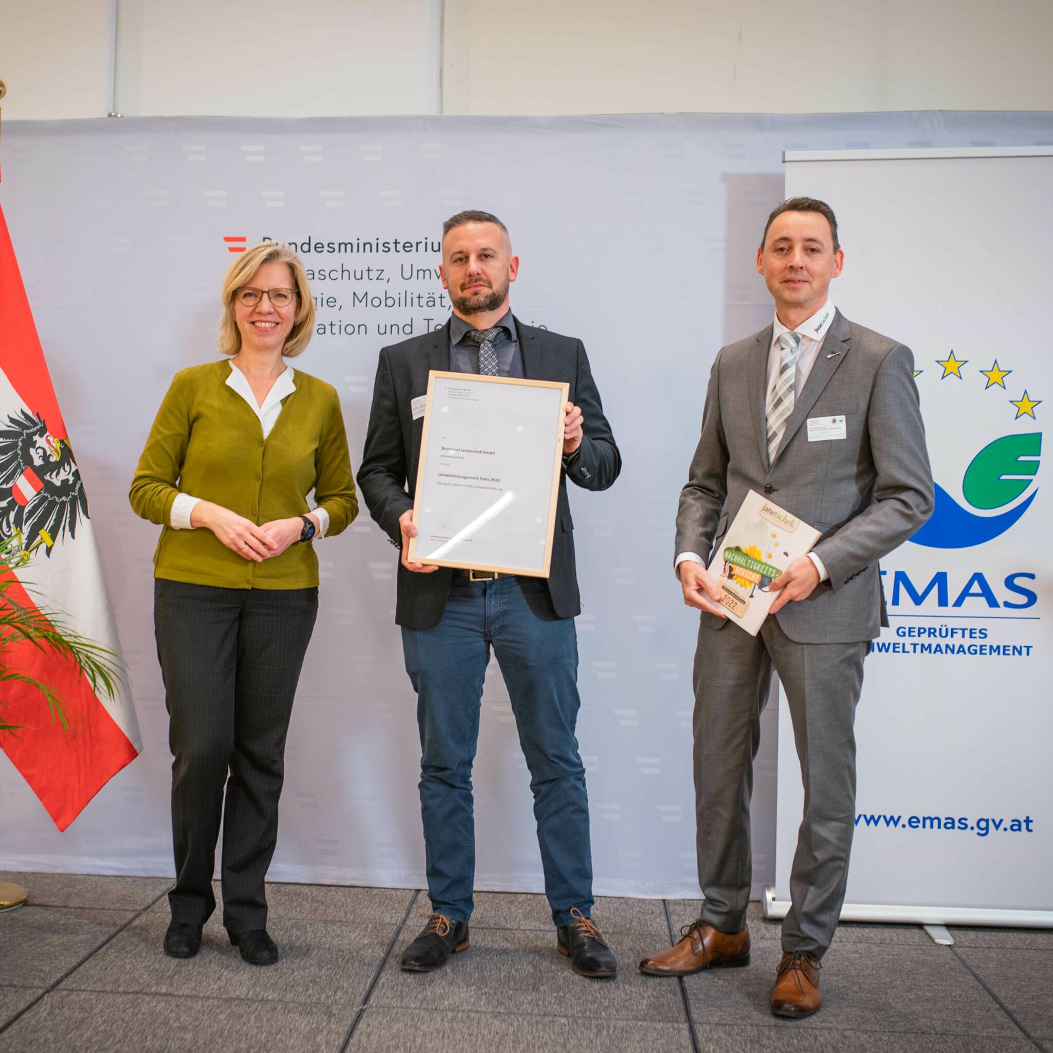 Auszeichnung: Druckerei Janetschek gewinnt Umweltmanagementpreis - Gmünd