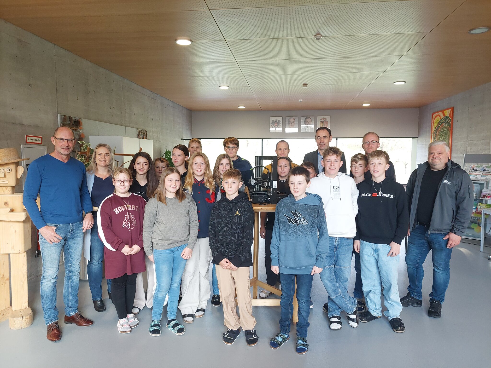 Taufkirchen an der Pram: IT-Unternehmer spendete 3D-Drucker für ...