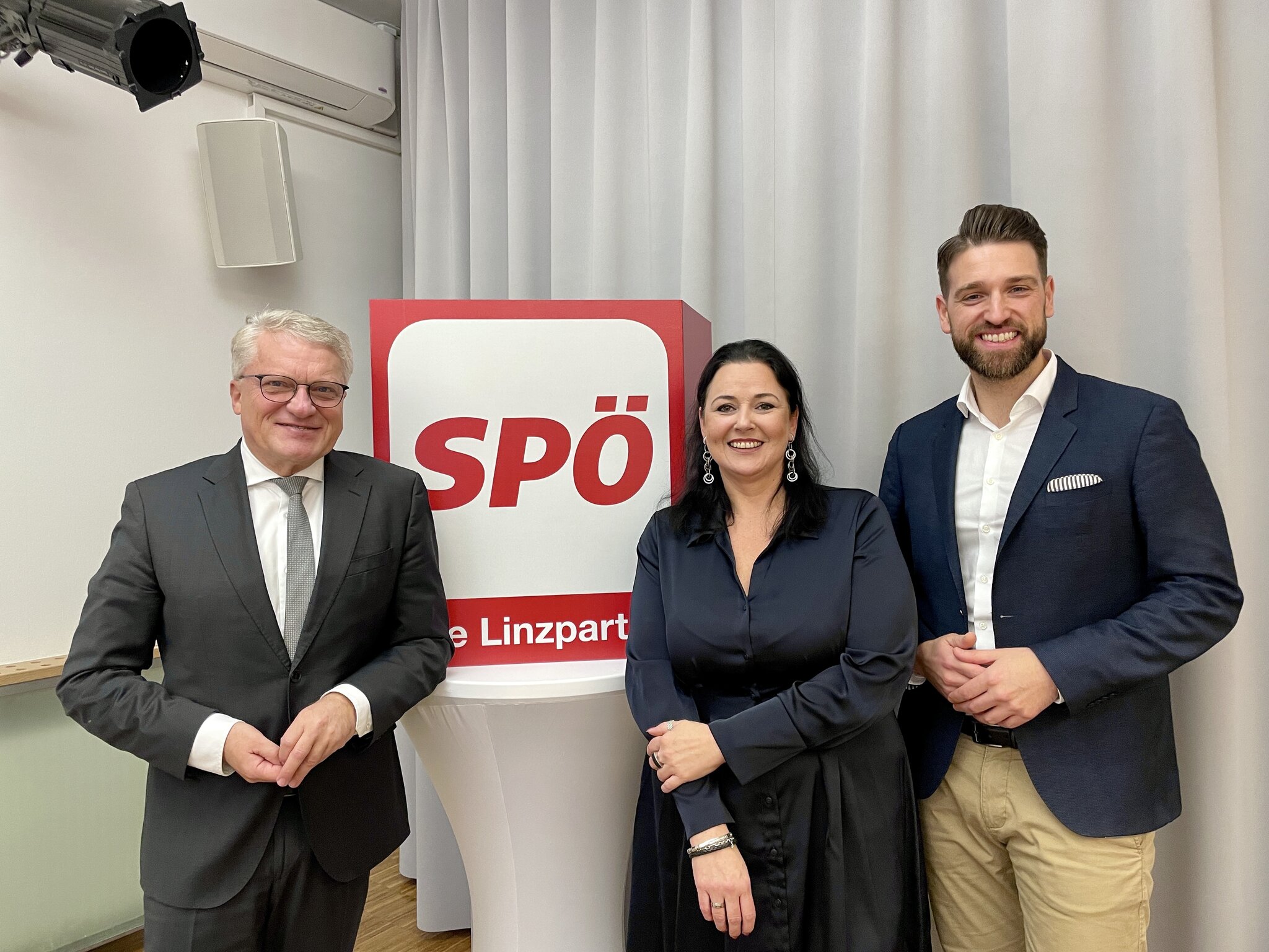 Neue SPÖ-Bezirksgeschäftsführung: Nachfolge für Claudia Hahn bereits ...