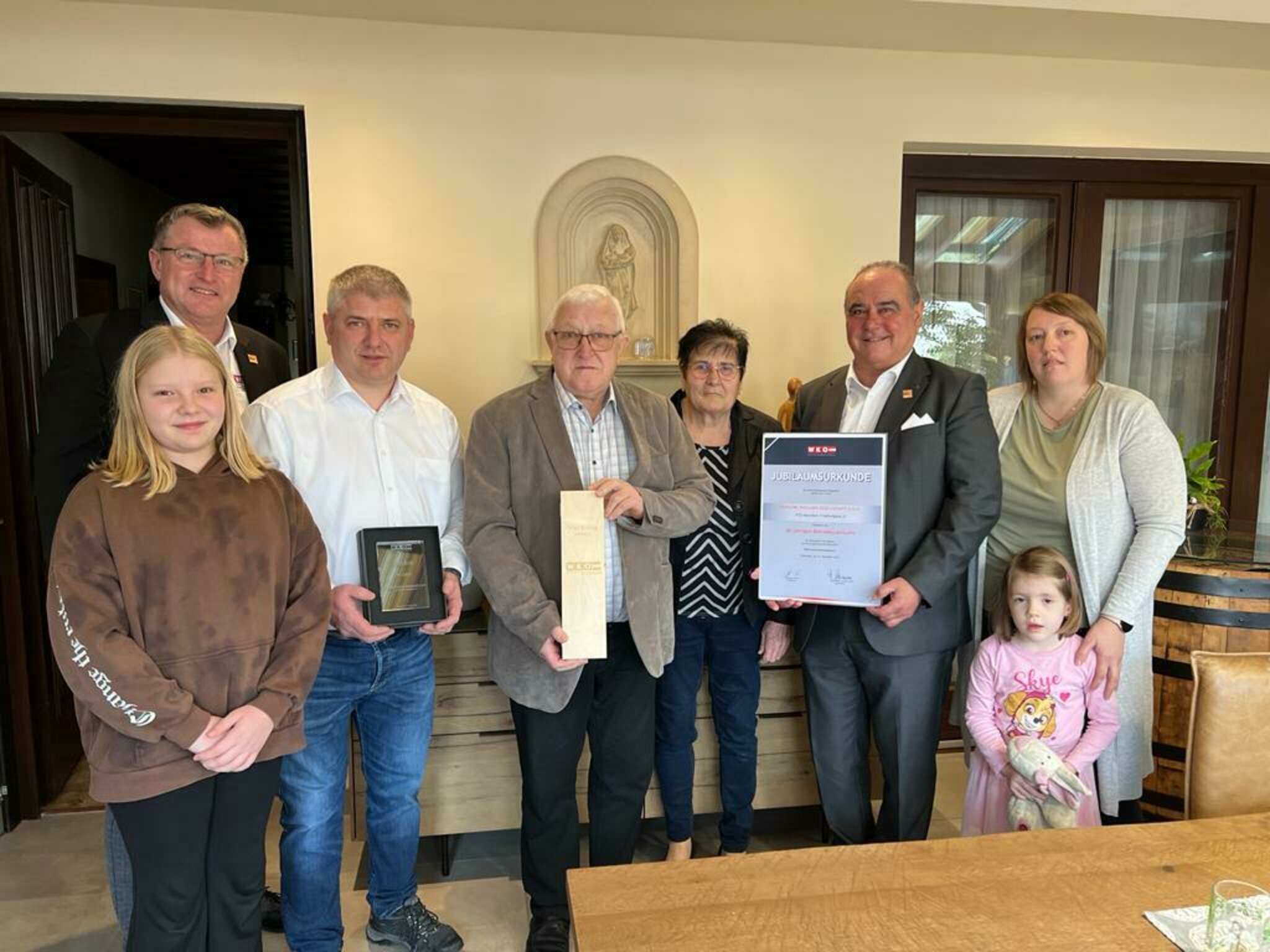 Doppel-Jubiläum: Tischlerei Thullner in Mönchhof feiert 40 und 30 Jahre ...