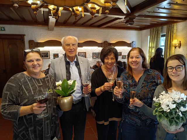 Adventveranstaltungen: Volkspartei war viel unterwegs im Bezirk ...