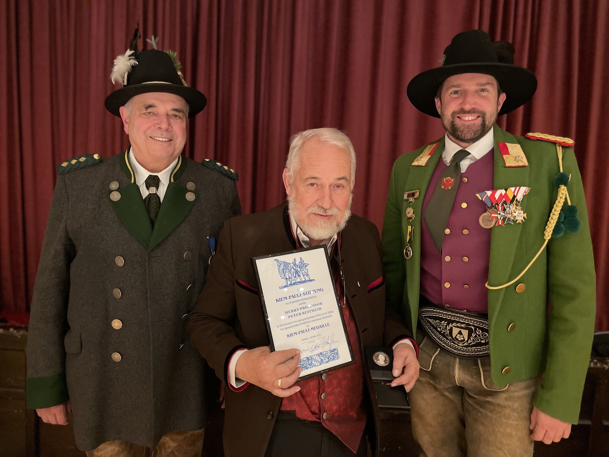 Kiem-Pauli-Medaille: Hohe Auszeichnung aus Bayern für Peter Reitmeir ...