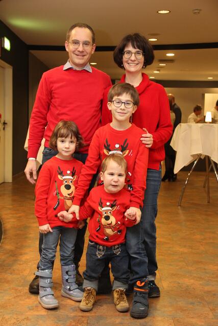 St. Veiter Fuchspalast: Großartige Hilfe für Hannah und Adam - St. Veit