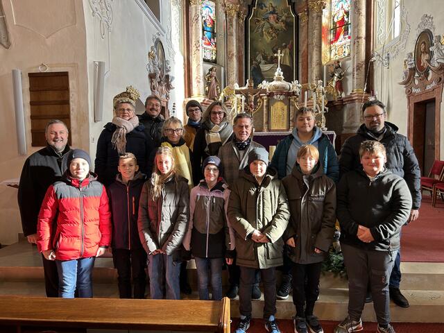 Ansprechende Musik und Texte: Schüler gestalten Adventmesse - Zwettl