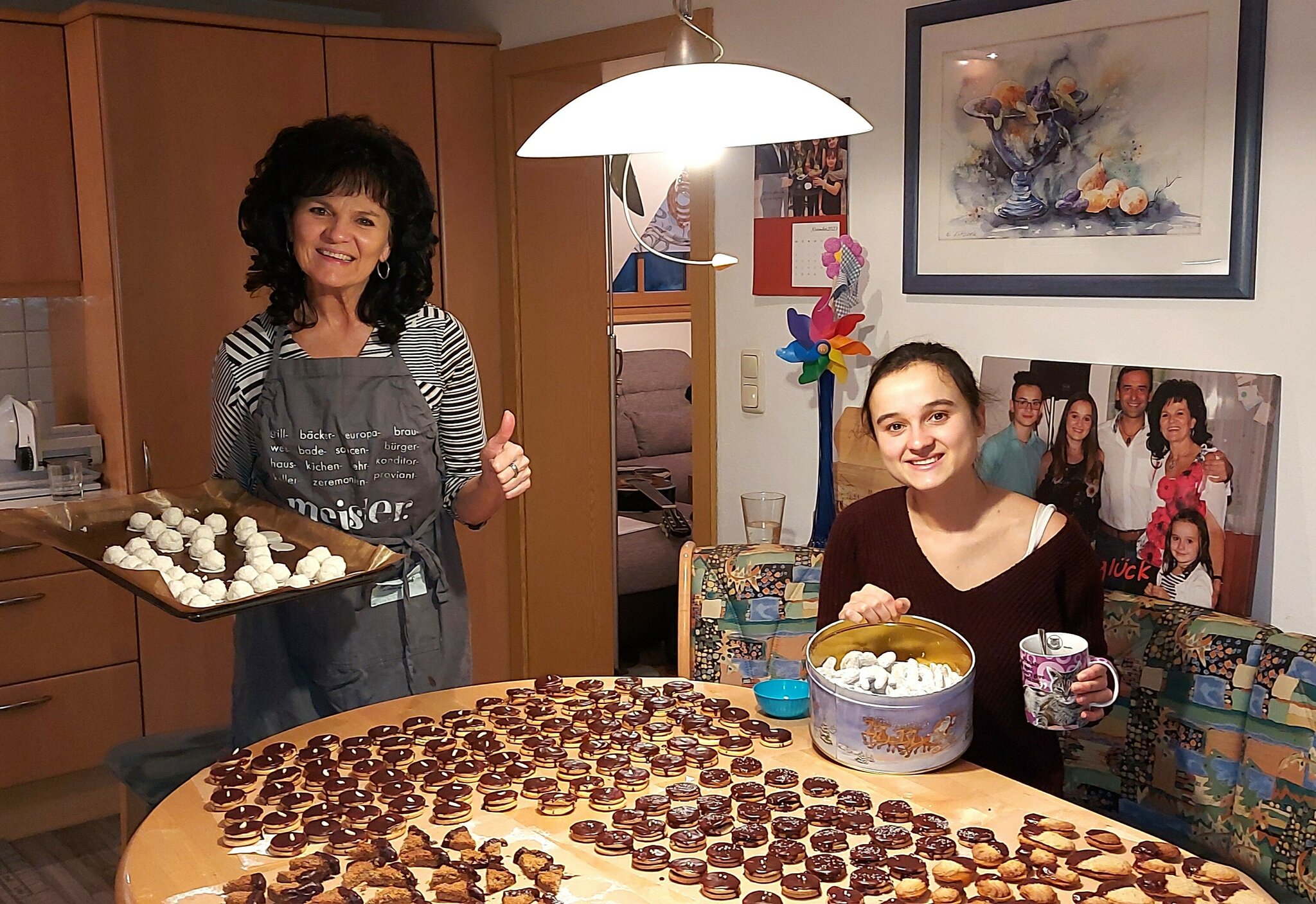 Für den guten Zweck: Windhaagerinnen backen mehr als 70 Kilo Kekse - Freistadt