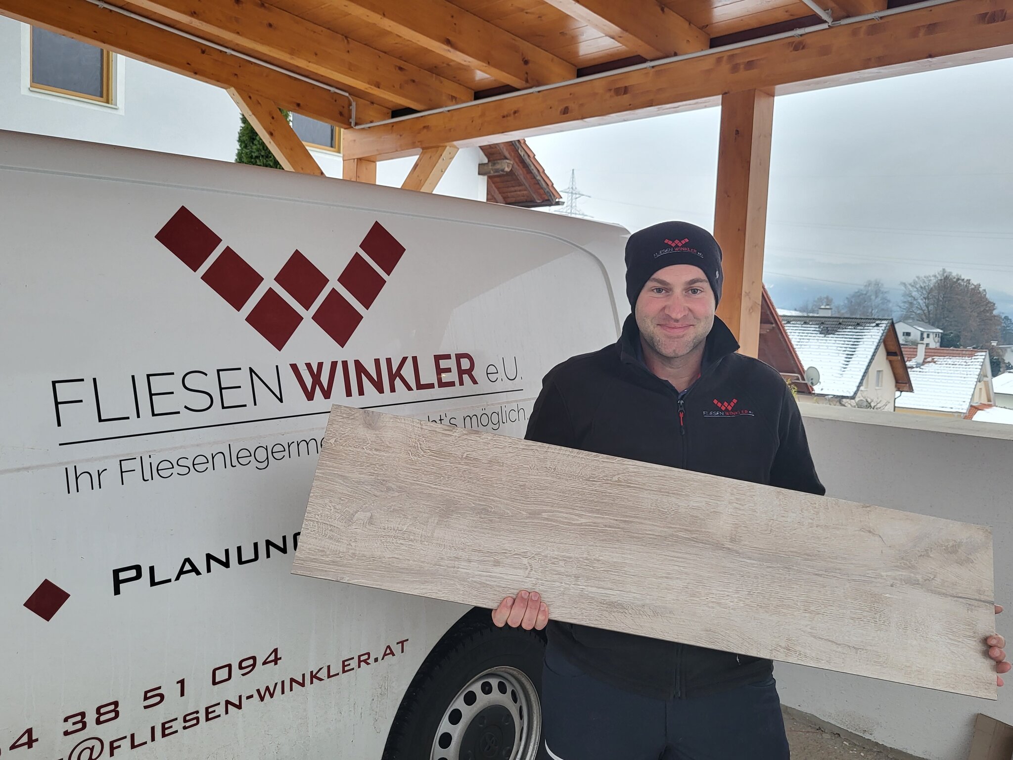Jung, klein & erfolgreich: Ein Fliesenlegermeister aus purer ...