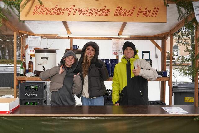 Aktion: Kinderfreunde Bad Hall spenden Lebensmittel - Steyr & Steyr Land