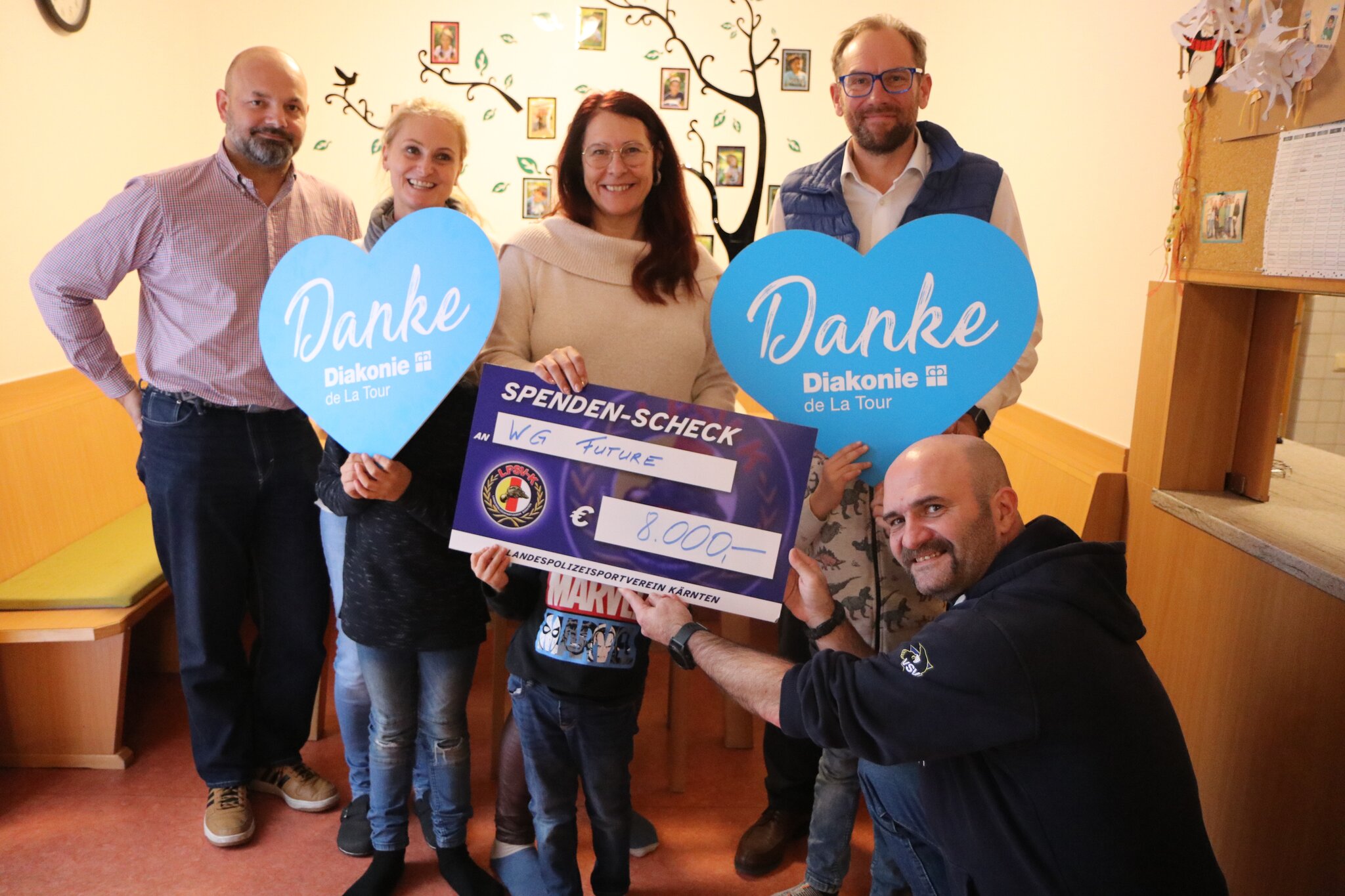 Spende: Großzügige Spende für Diakonie-Wohngemeinschaften - Feldkirchen