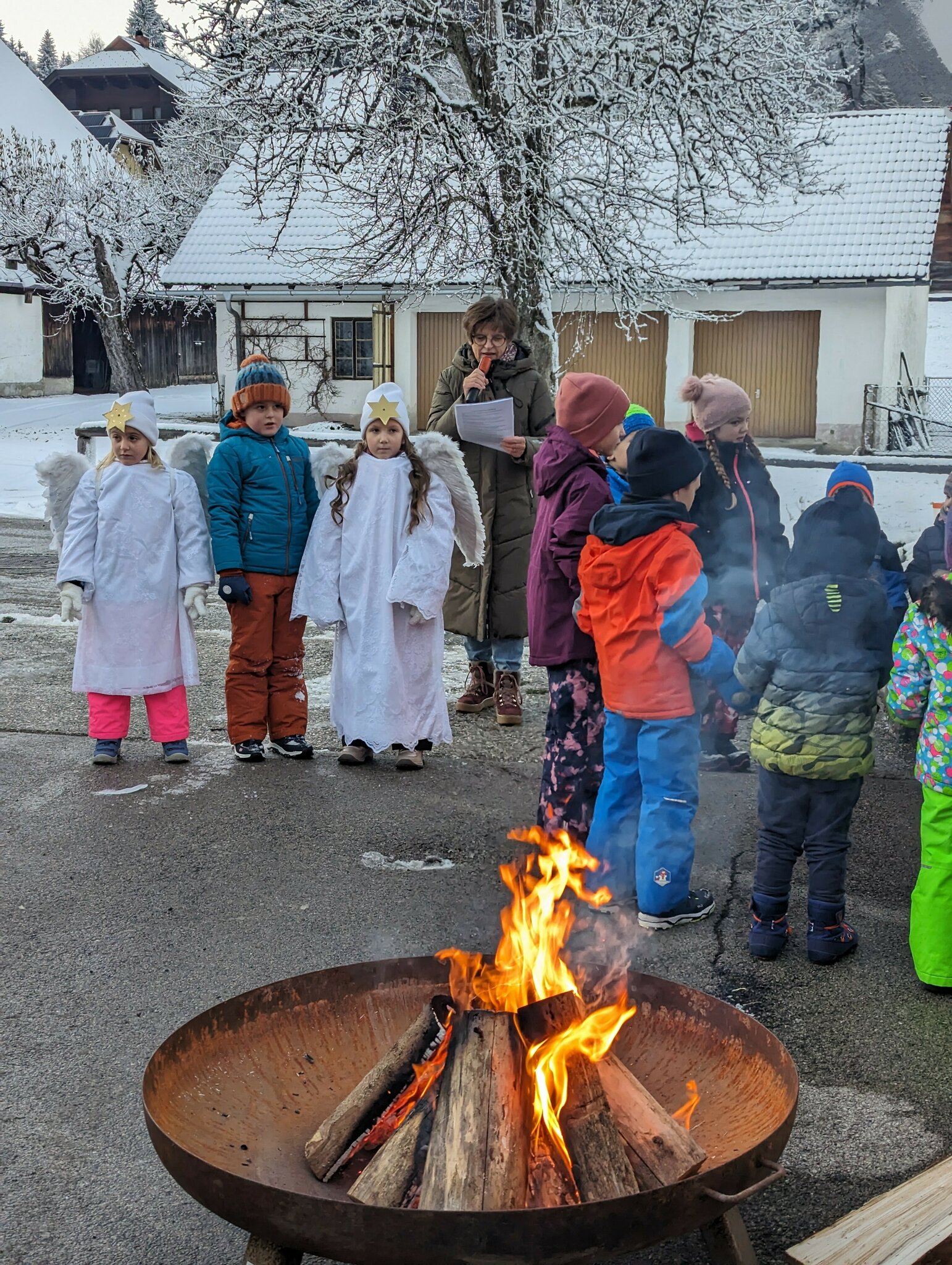 Advent im Dorf: 15 Jahre Seltschacher Adventfenster - Gailtal