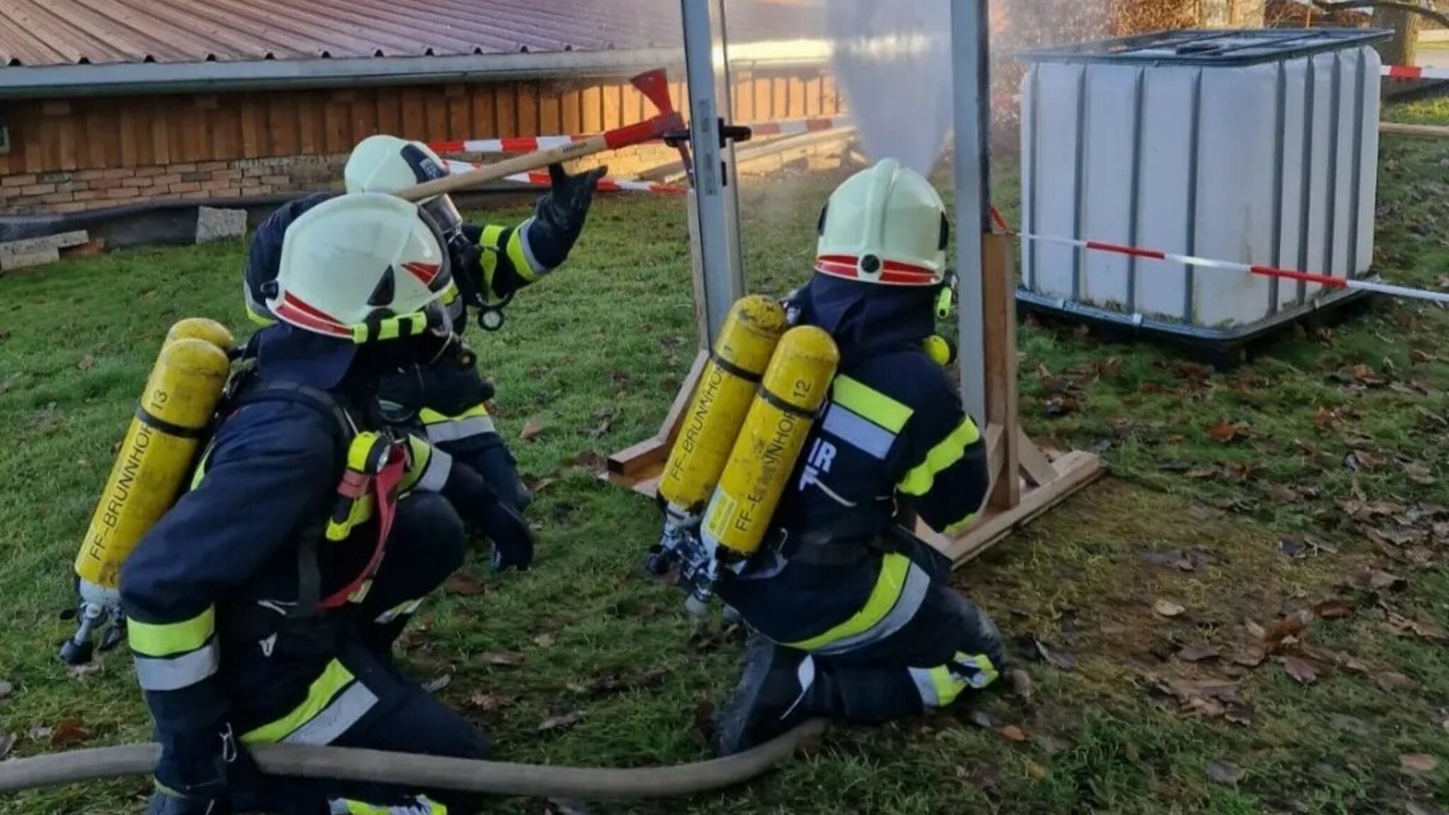 Feuerwehr Brunnhof: Ausbildungsprüfung Löscheinsatz erfolgreich absolviert - Steyr & Steyr Land