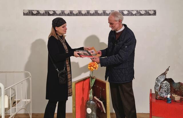 Alternative Weihnachtskrippen aus der Galerie Muh: Krippenausstellung ...