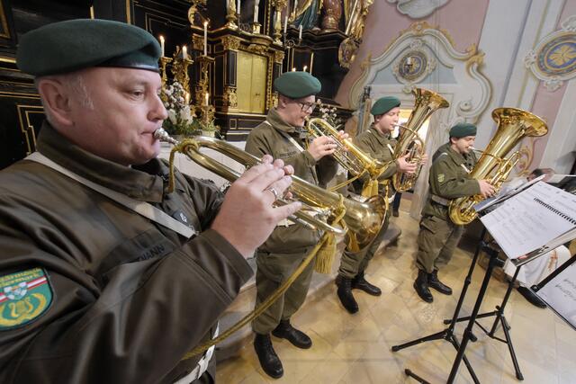 Akivitäten: Blick auf das aktuelle Ausbildungsjahr in der Kaserne Straß ...