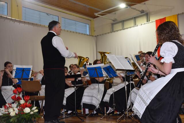 Trachtenmusikkapelle Rechnitz: Schwungvolles Neujahrskonzert mit ...